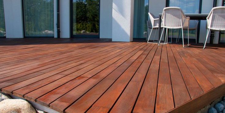 Comment nettoyer une terrasse avec un nettoyeur haute pression ? - Kiloutou